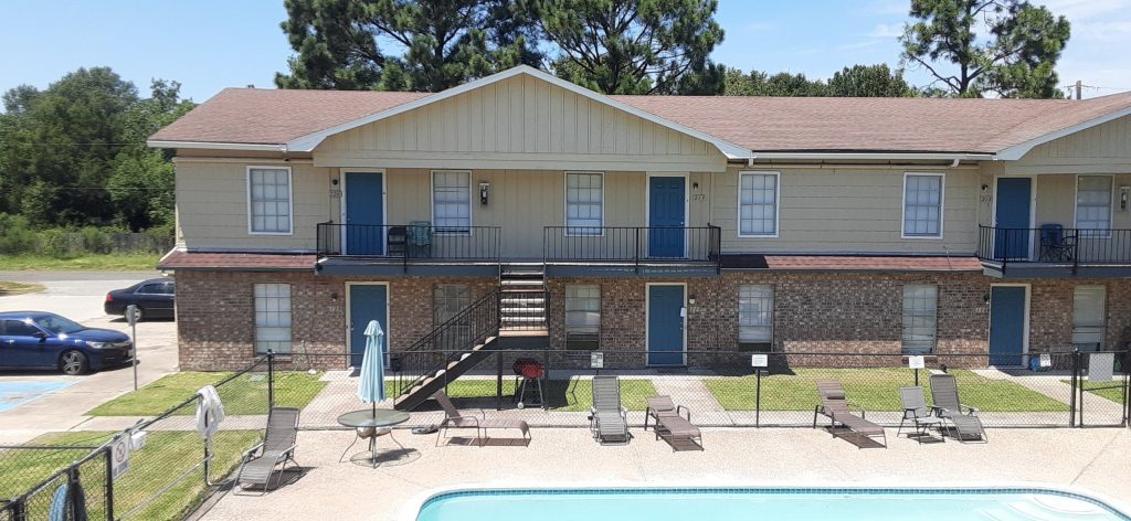 Schedule Your Tour at Gladefield Garden Apartments