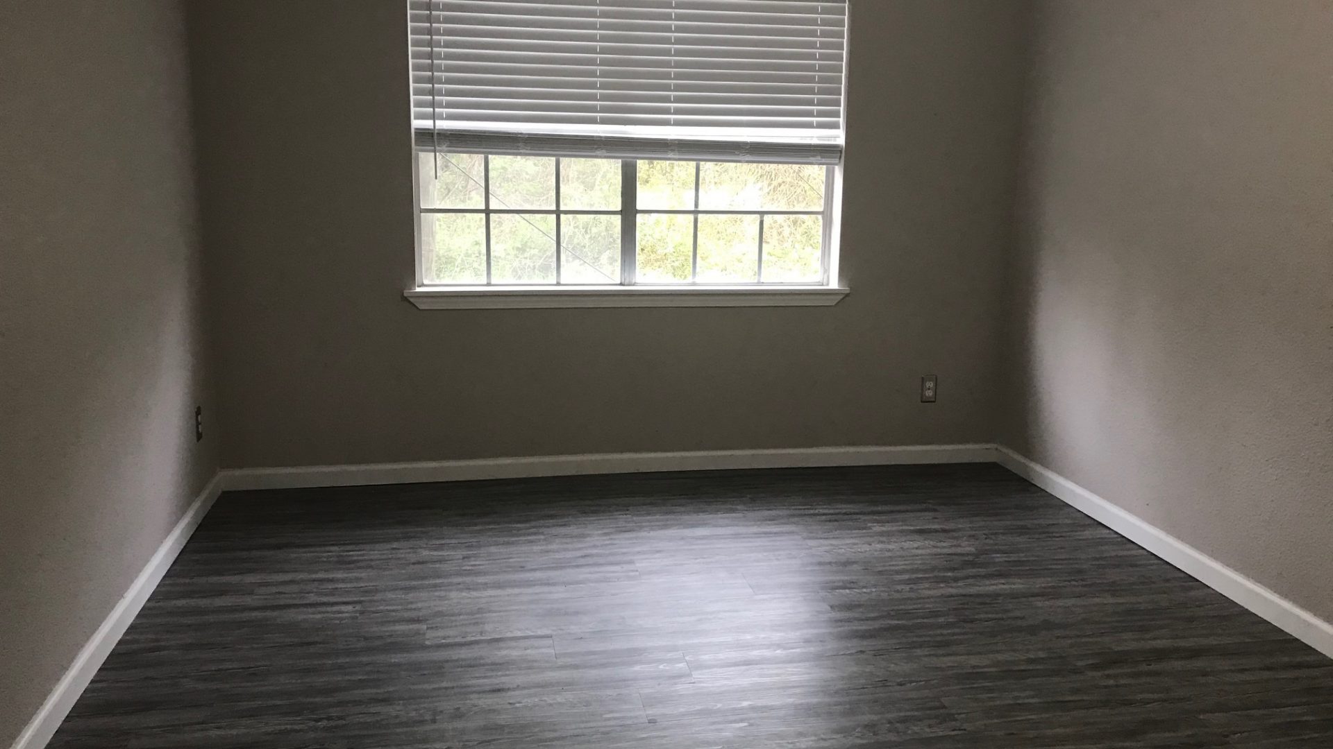 Gladefield Garden Apartments Photo Gallery